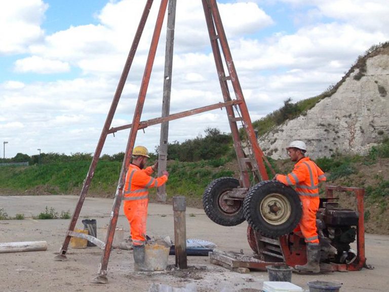 BRE 365 Soakage Testing and Soil Permeability Testing